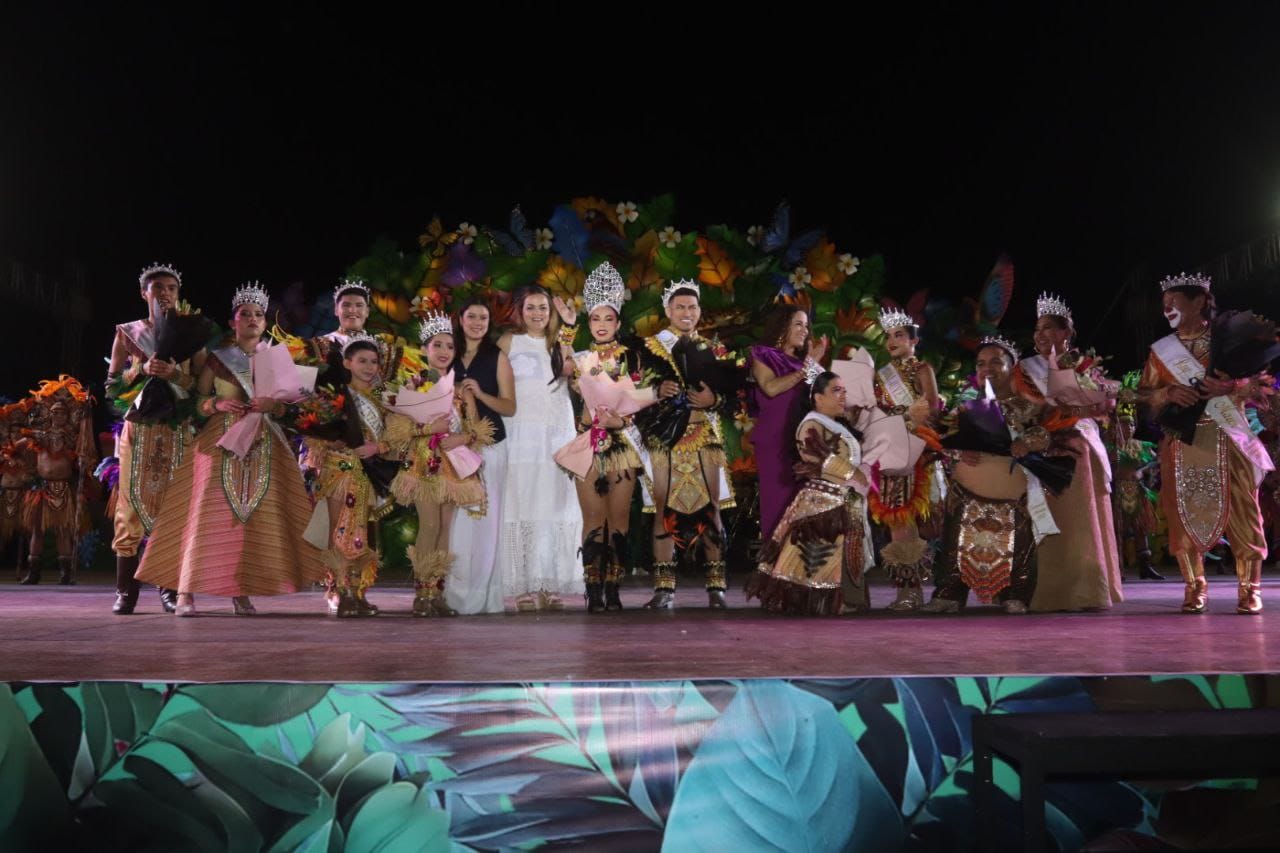 Coronan a las Reinas y Reyes del Carnaval Amazónico | Yucatan Directo